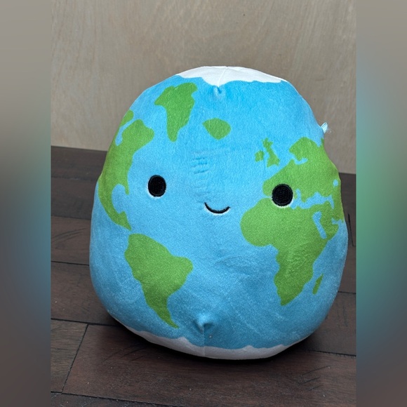Squishmallows | Toys | Roman The Planet Earth Squishmallow No Hang Tag ...
